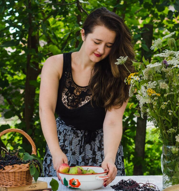 Mateja Zvirotić Andrijanić s bloga "foodandmood" o tome kako se hrani i ...