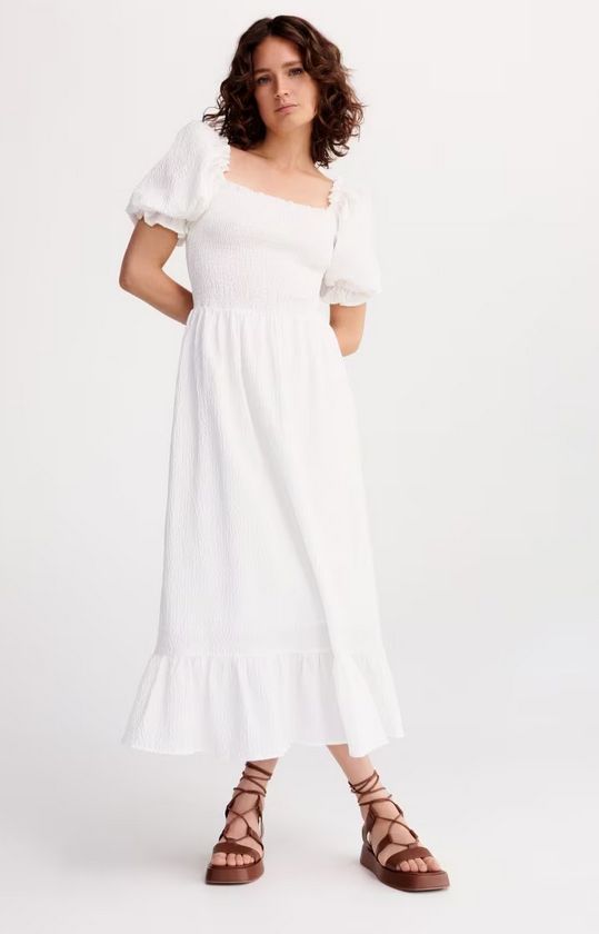 Najljepše bijele haljine za ljeto 2023.