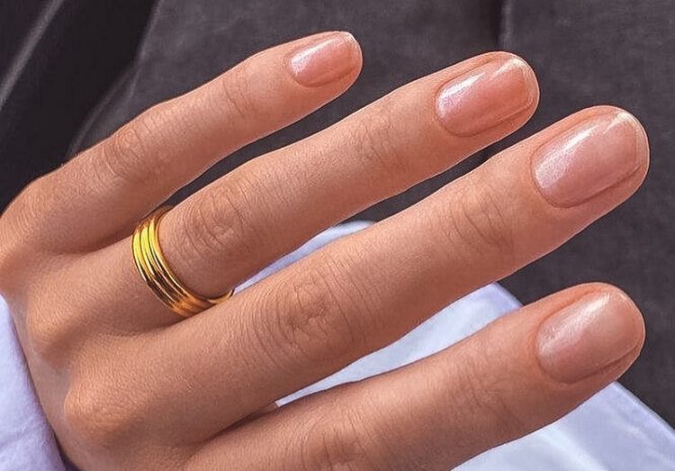 Japanska manikura: fantastično rješenje za tanke i slabe nokte