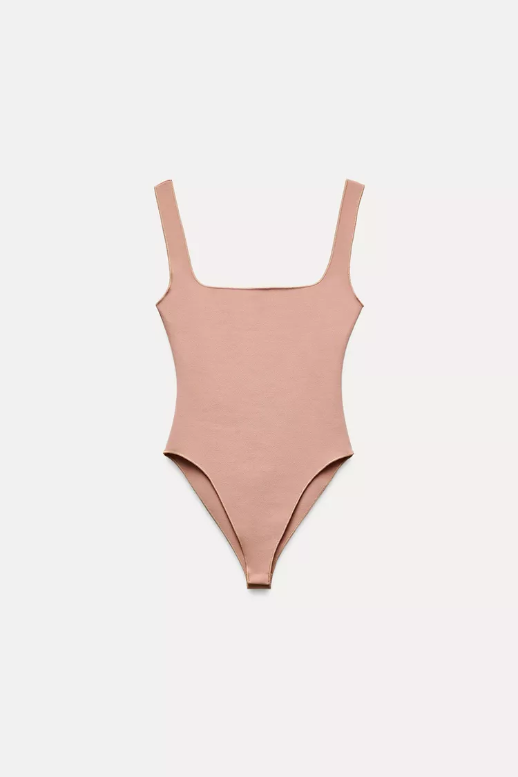 Bodi iz Zare hit je nove stretch kolekcije